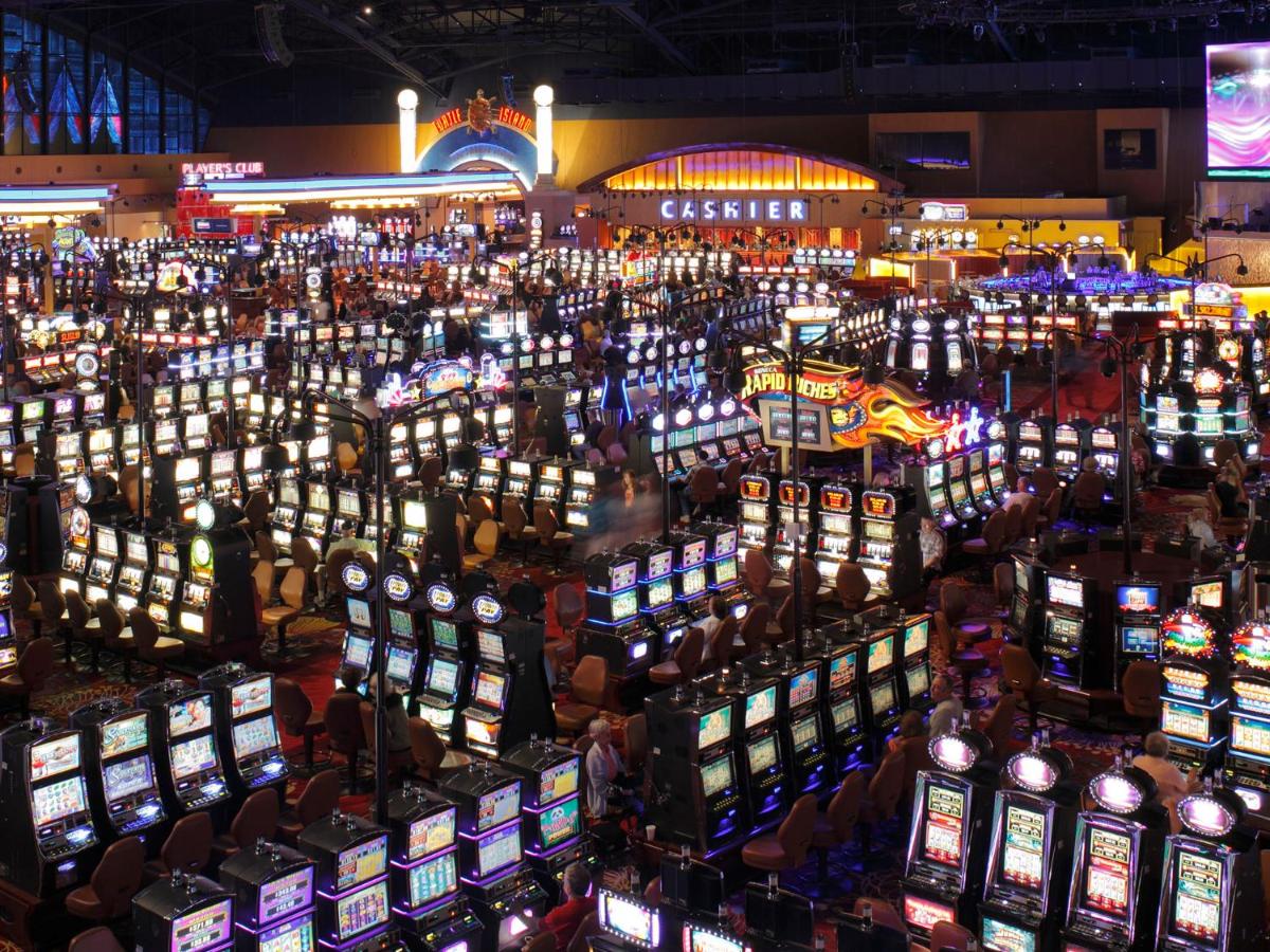 Seneca Niagara Casino - Land-Based Casinos in Canada